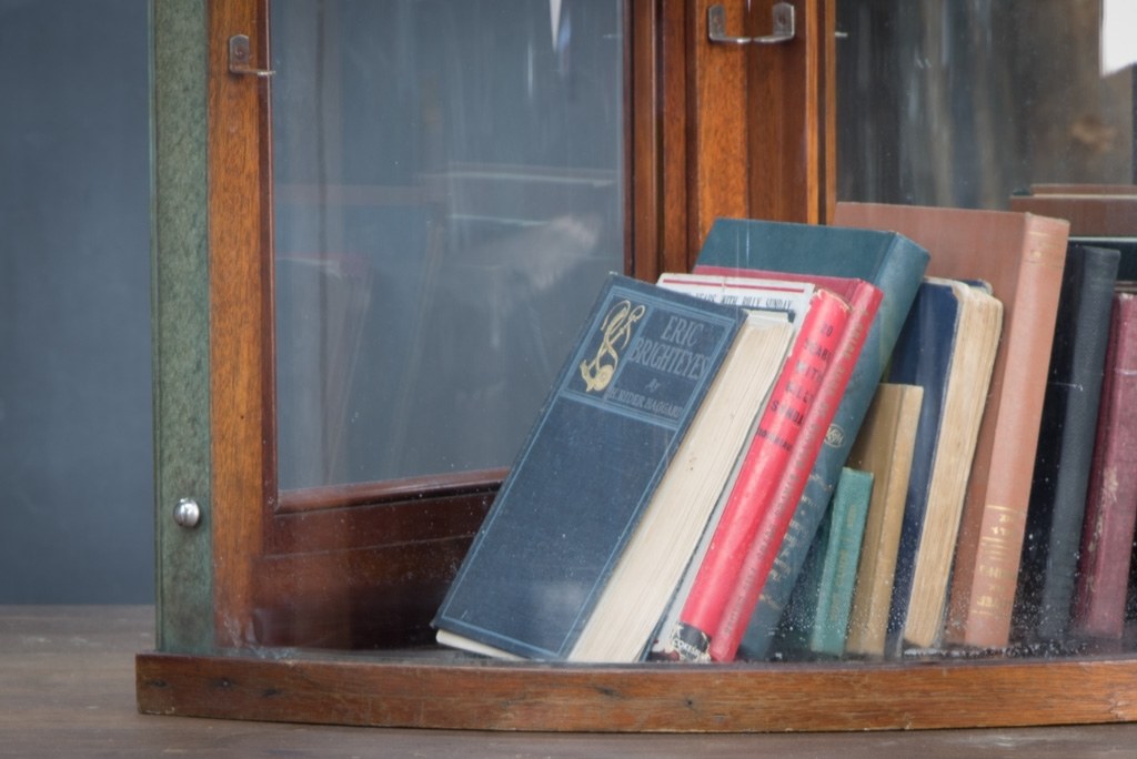 Vintage Rhodes Haberdashery Wedge Display Case : Factory 20